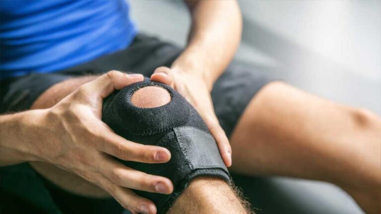 PFPS (Patellofemoral Pain Syndrome) AKA Runner's Knee! - BioPed