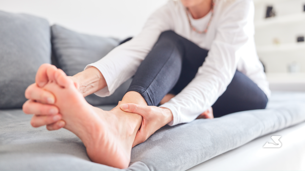 Foot pain? It just might be a B12 deficiency! - Relieve Foot Pain & Leg ...